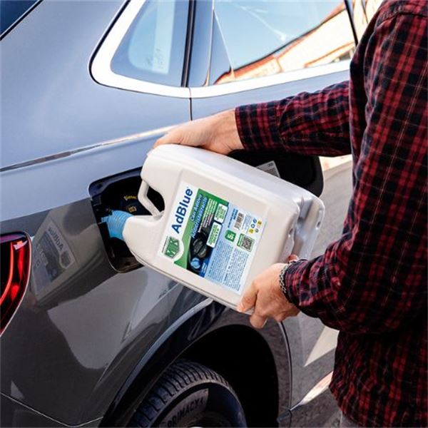 Adblue Motorkit con aditivo anticristaliz 5L - Feu Vert
